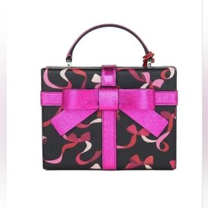 kate spade | Bags | Kate Spade Wrapping Party Gift Box Crossbody | Poshmark